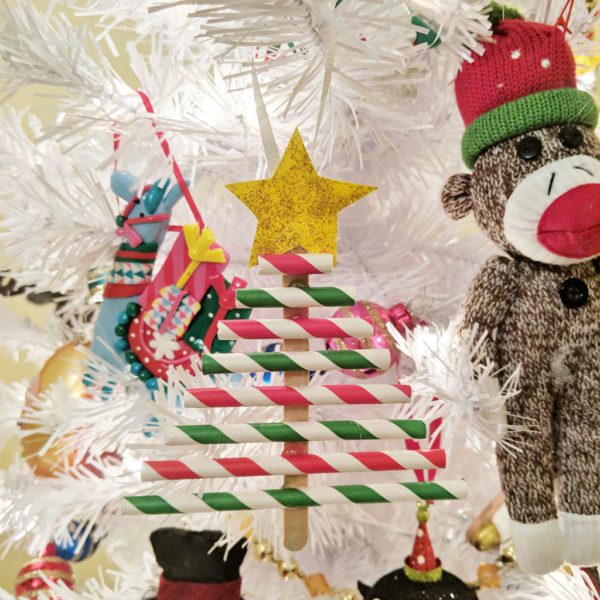 Paper Straw Tree Ornament - Raising Hooks
