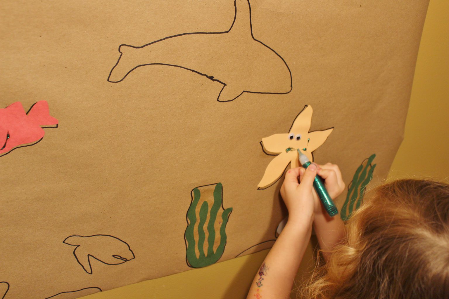 DIY Giant Ocean Puzzle - Raising Hooks