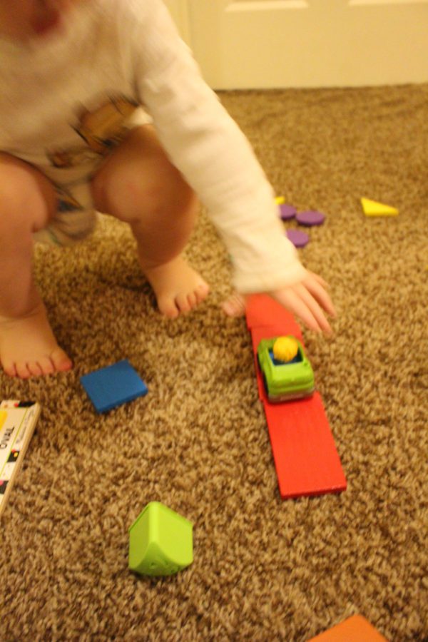 The Best Shape Puzzles for Tots - Raising Hooks