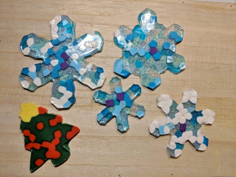 Pony Bead Snowflakes - Raising Hooks