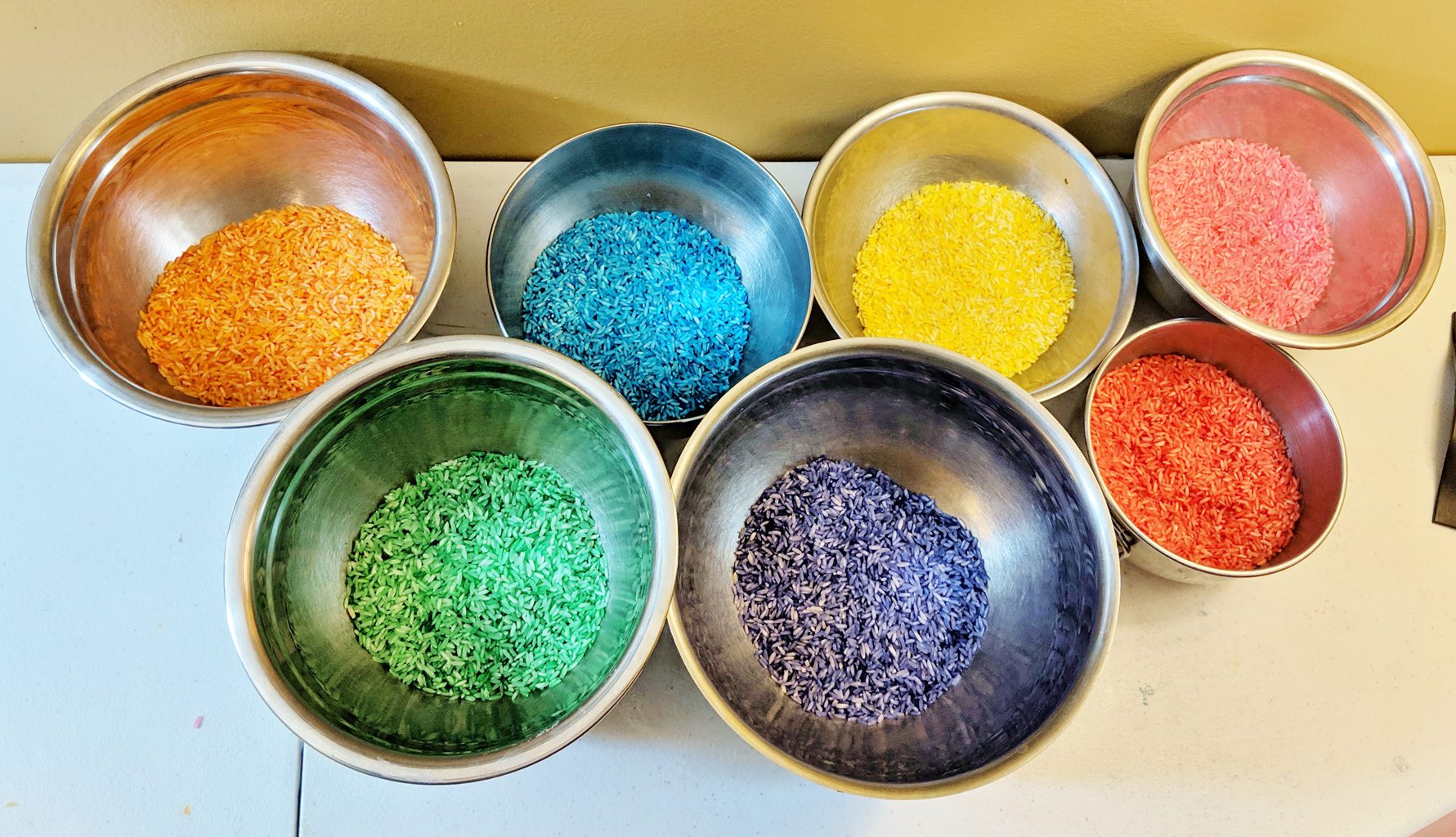 How To Make Rainbow Rice - Raising Hooks