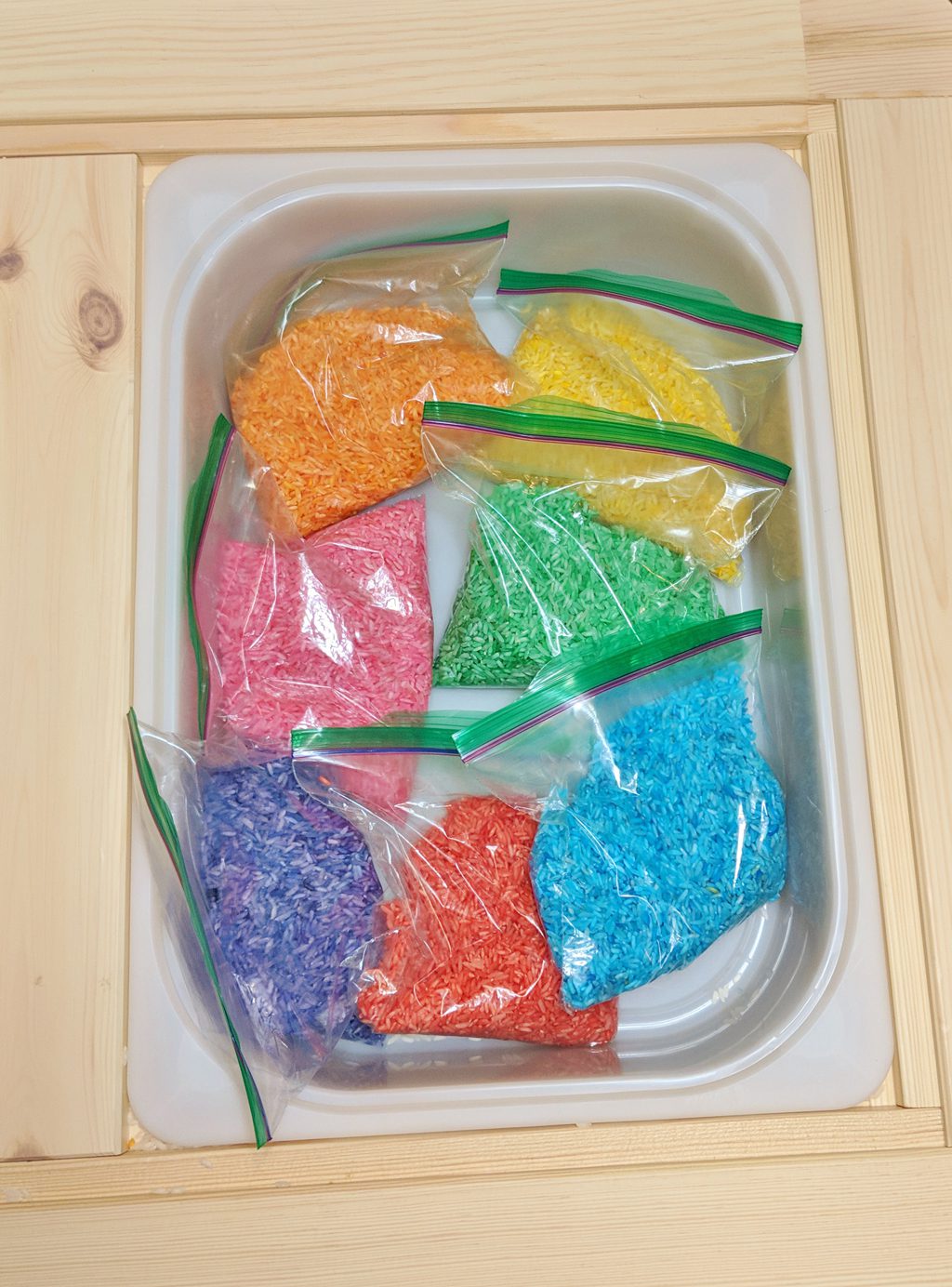 How To Make Rainbow Rice - Raising Hooks
