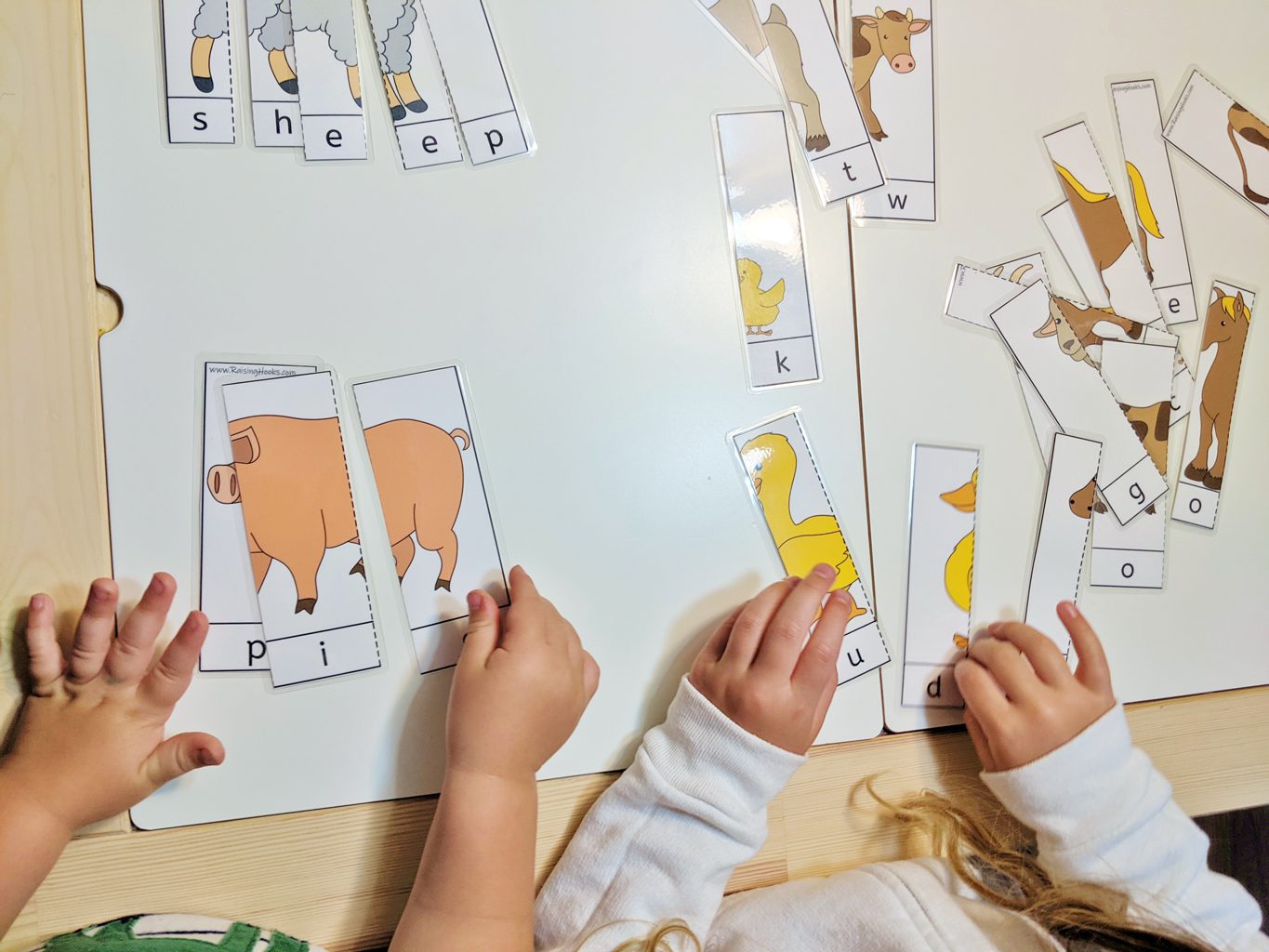 Farm Animal Puzzles Activity Bag - Raising Hooks