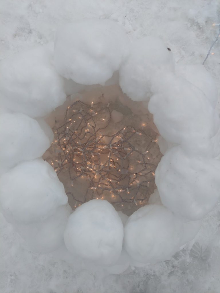 Snölykta – A Swedish Snow Lantern - Raising Hooks