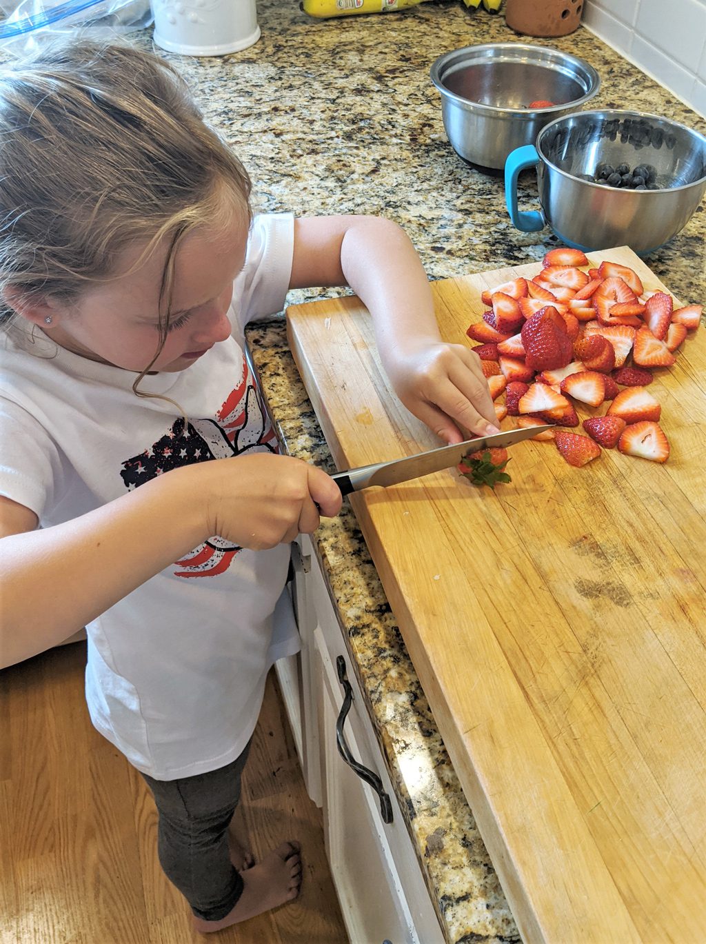 The BEST American Flag Cake Recipe - Raising Hooks