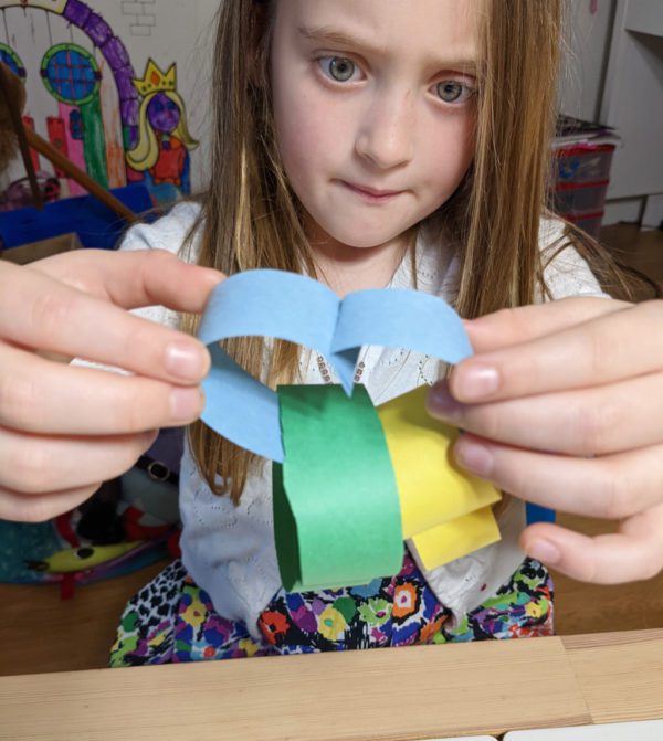 Valentine’s Day Paper Chain - Raising Hooks