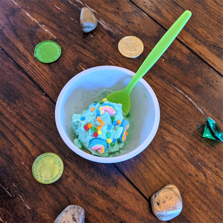 Homemade St. Patrick’s Day Ice Cream - Raising Hooks