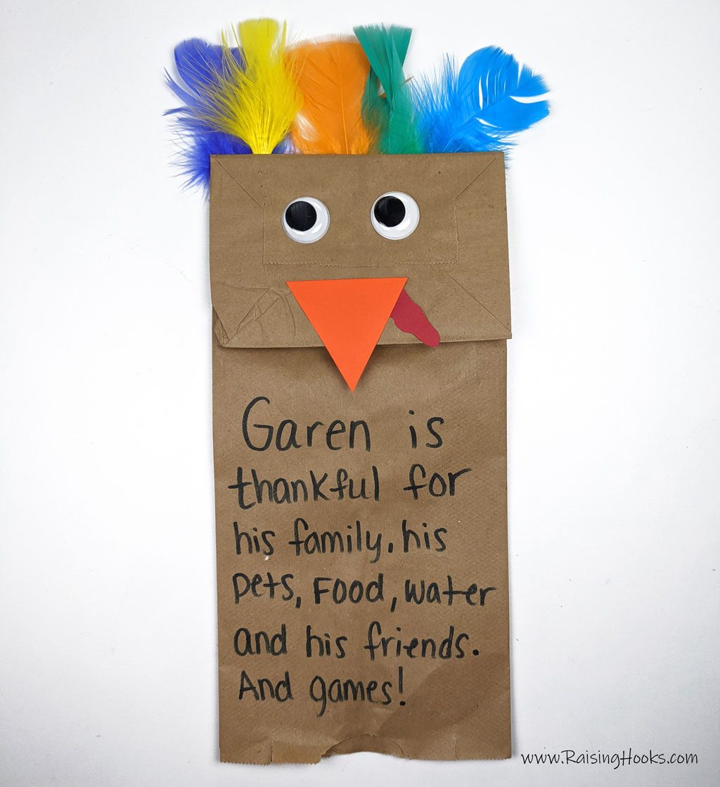 Turkey Puppets with Thankful Messages – A Thanksgiving Craft - Raising ...
