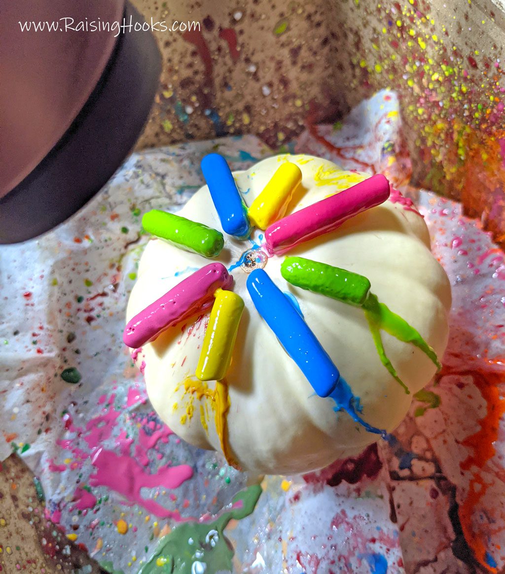 Melted Crayon Pumpkins - Raising Hooks